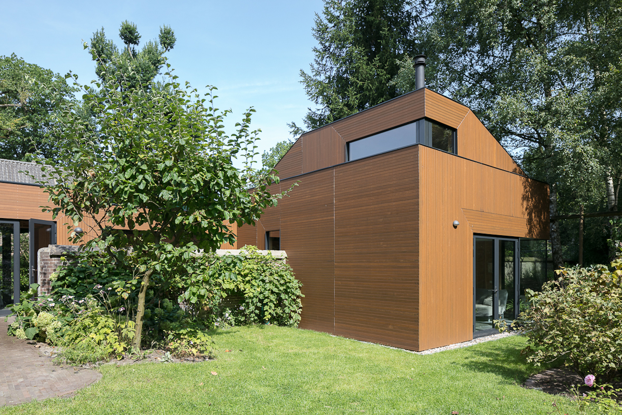 Gallery of Extension Pavilion / Richèl Lubbers Architecten + Zecc ...
