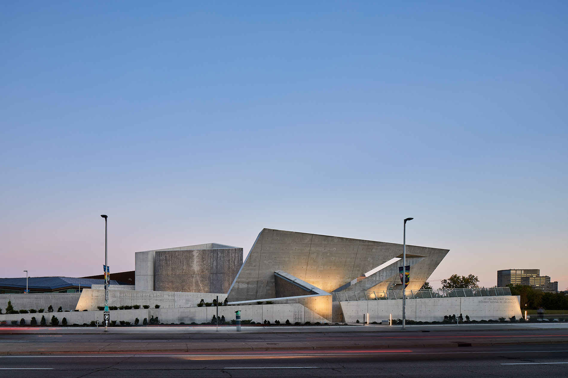 Galeria de Monumento Nacional do Holocausto / Studio Libeskind - 20