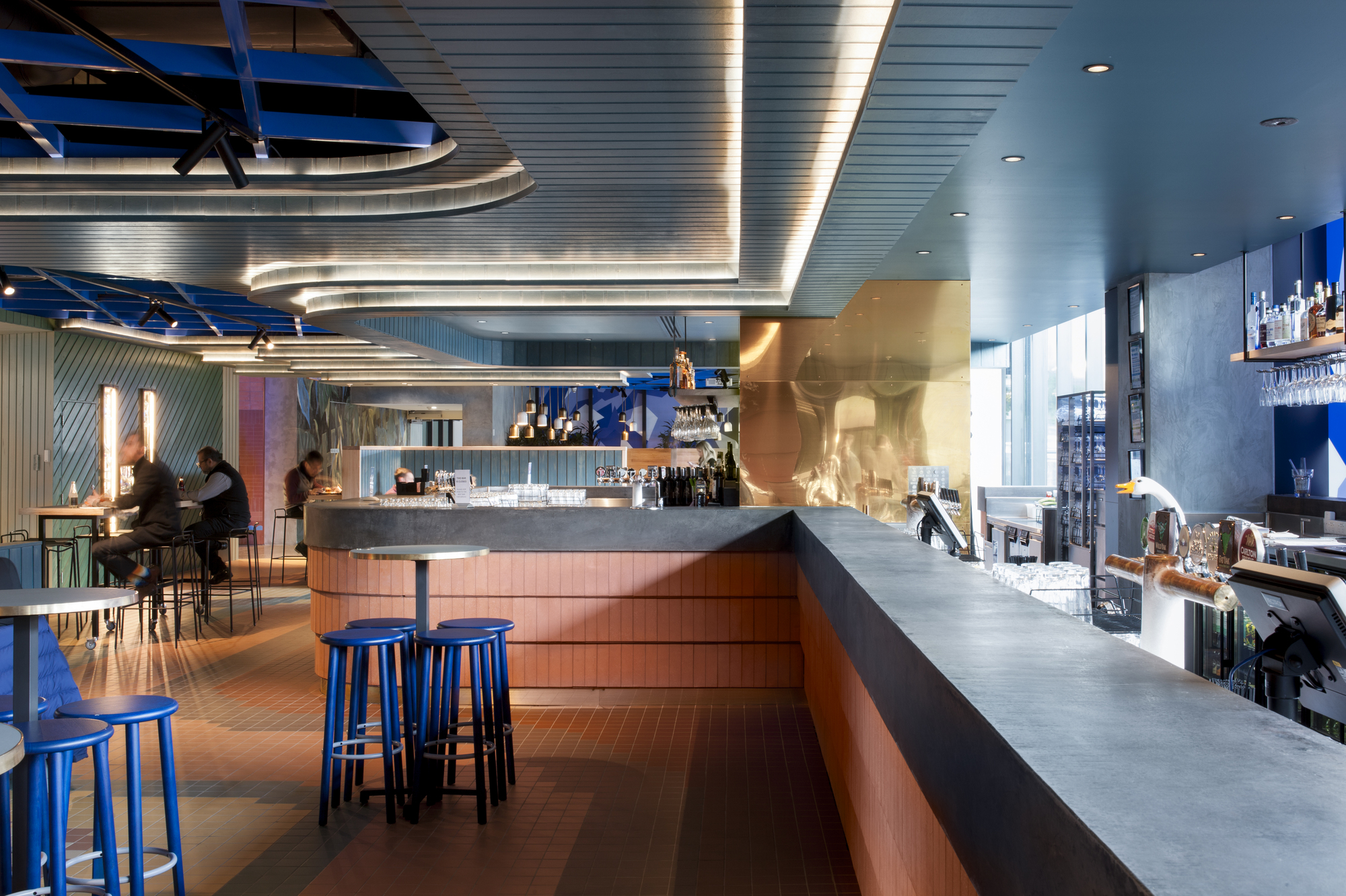 Gallery of Hightail Bar / Technē Architecture and Interior Design - 8