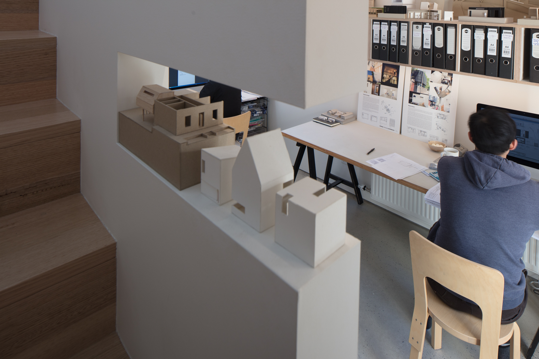 Gallery of Cubby Office / Krisna Cheung Architects - 16