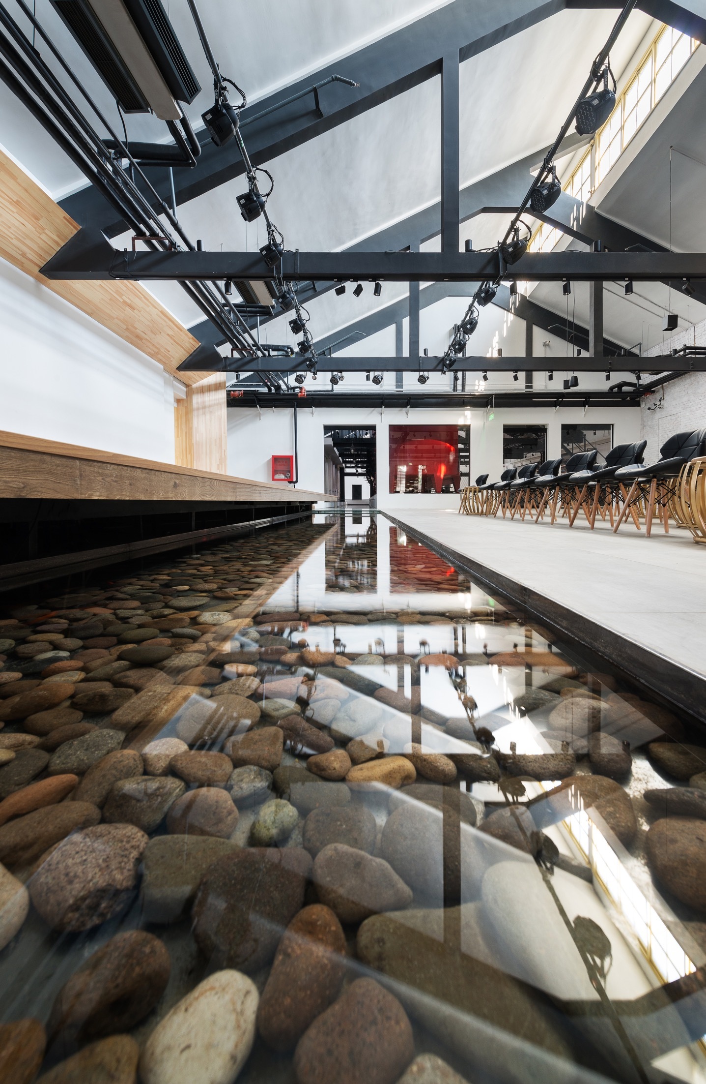 Gallery of Transmission-Field Tandem / CHU-studio - 10