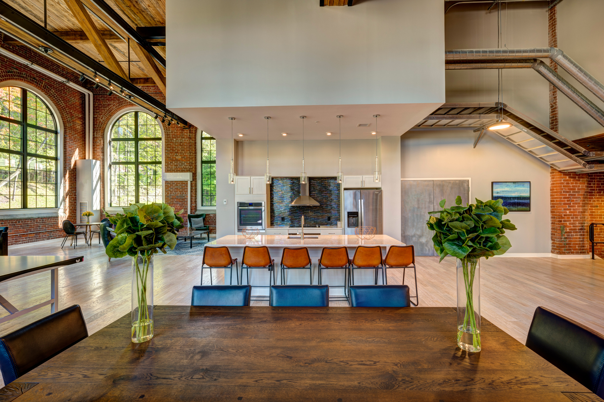 Gallery of Yarn Works / The Architectural Team - 4