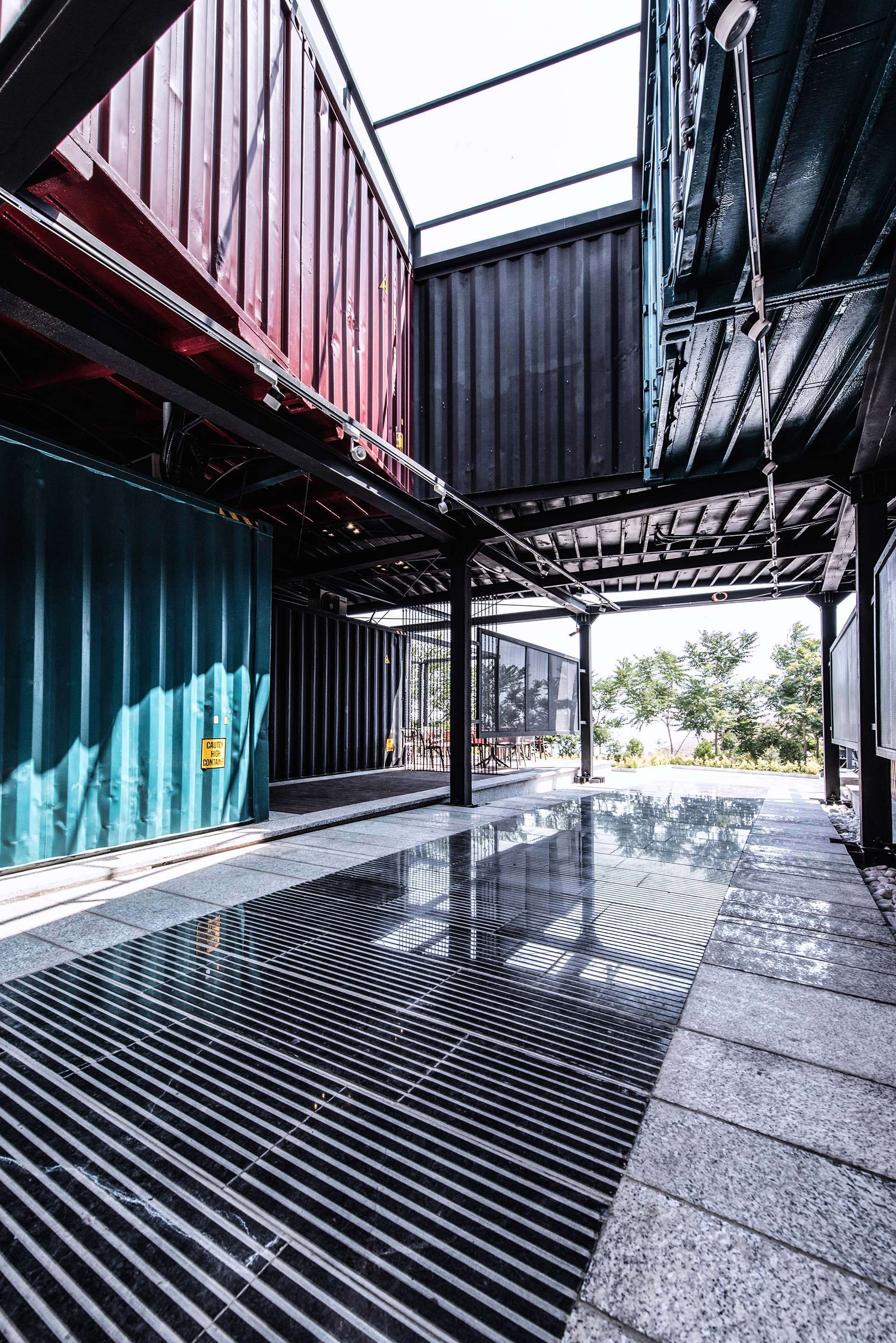 Gallery of Cube Club / On Office - 8