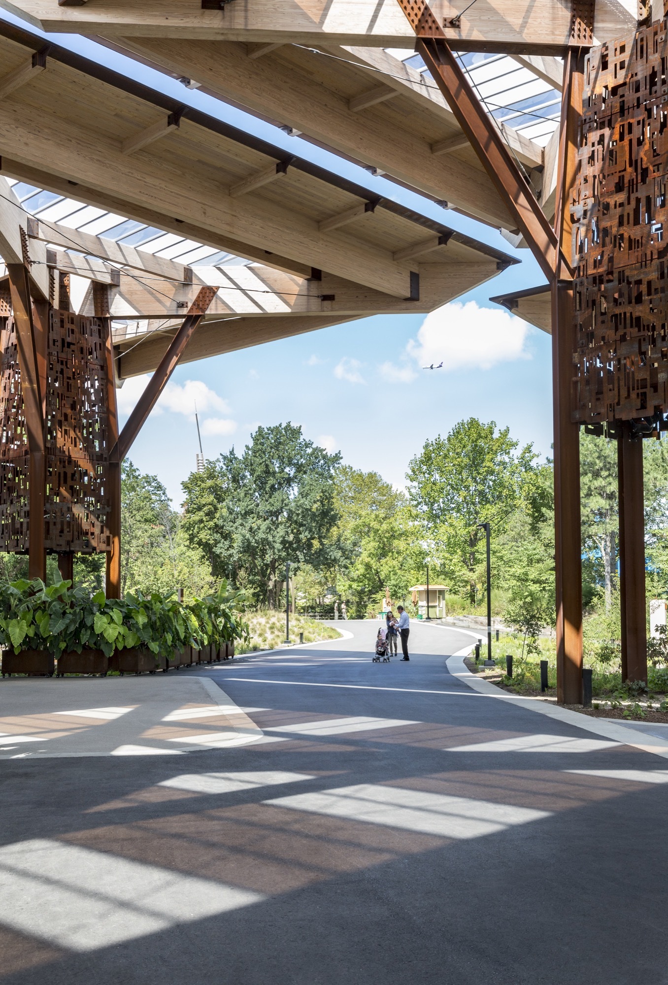 Gallery of Indianapolis Zoo Bicentennial Pavilion and Promenade / RATIO ...