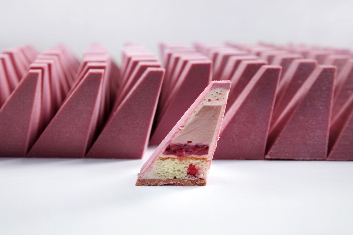 Gallery of This Captivating Parametric Dessert Celebrates the Discovery ...