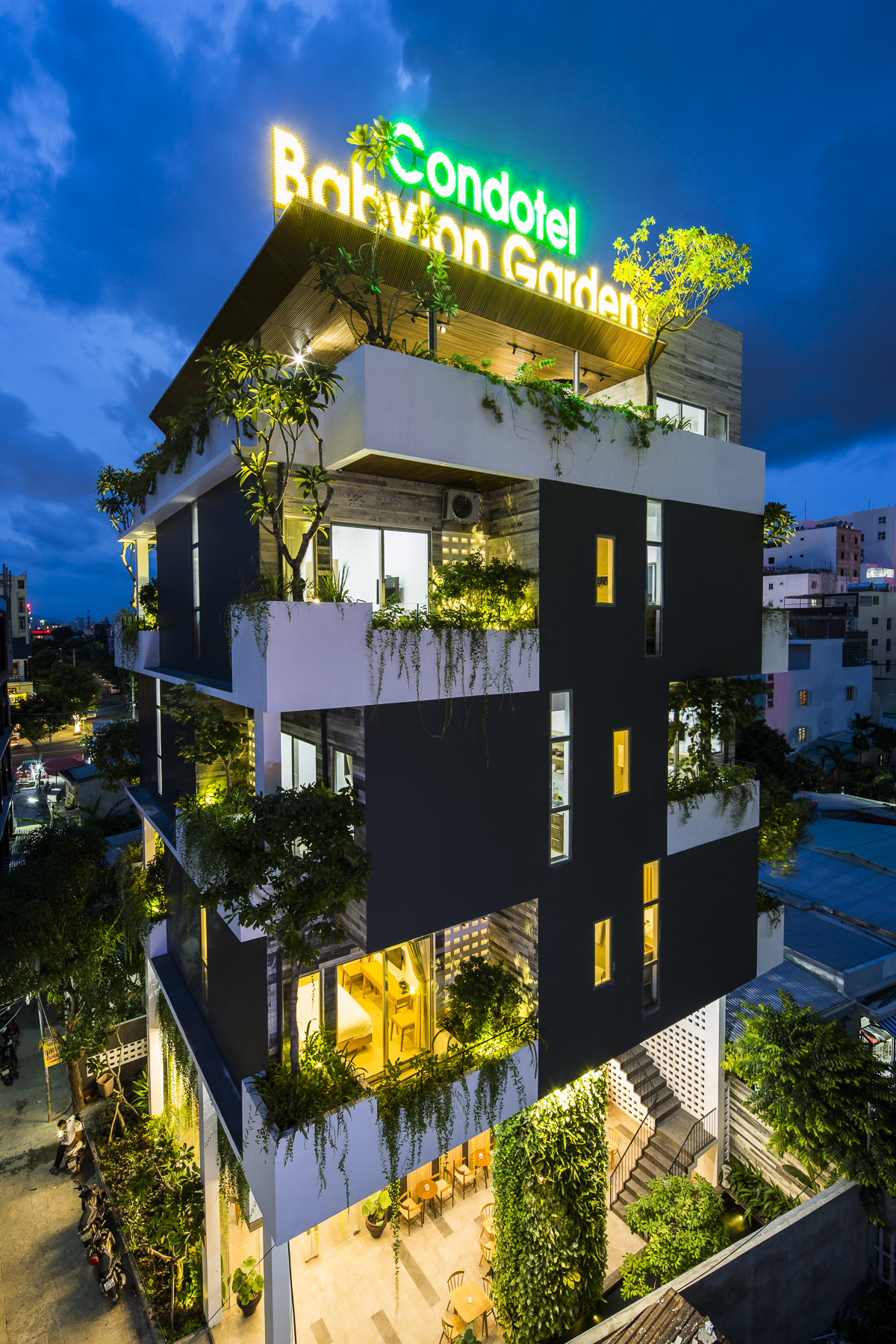 Gallery of Babylon Garden Condotel / Ho Khue Architects - 21