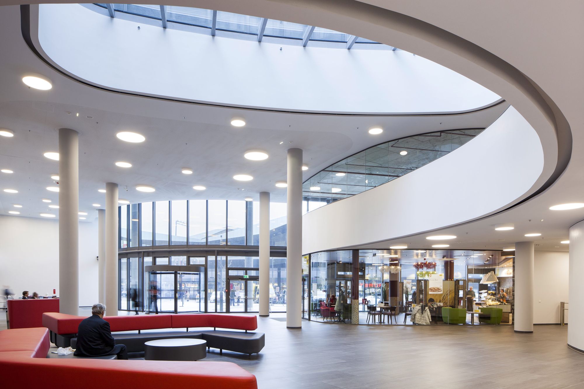 Gallery of ÖBB Headquarter / Zechner & Zechner - 34