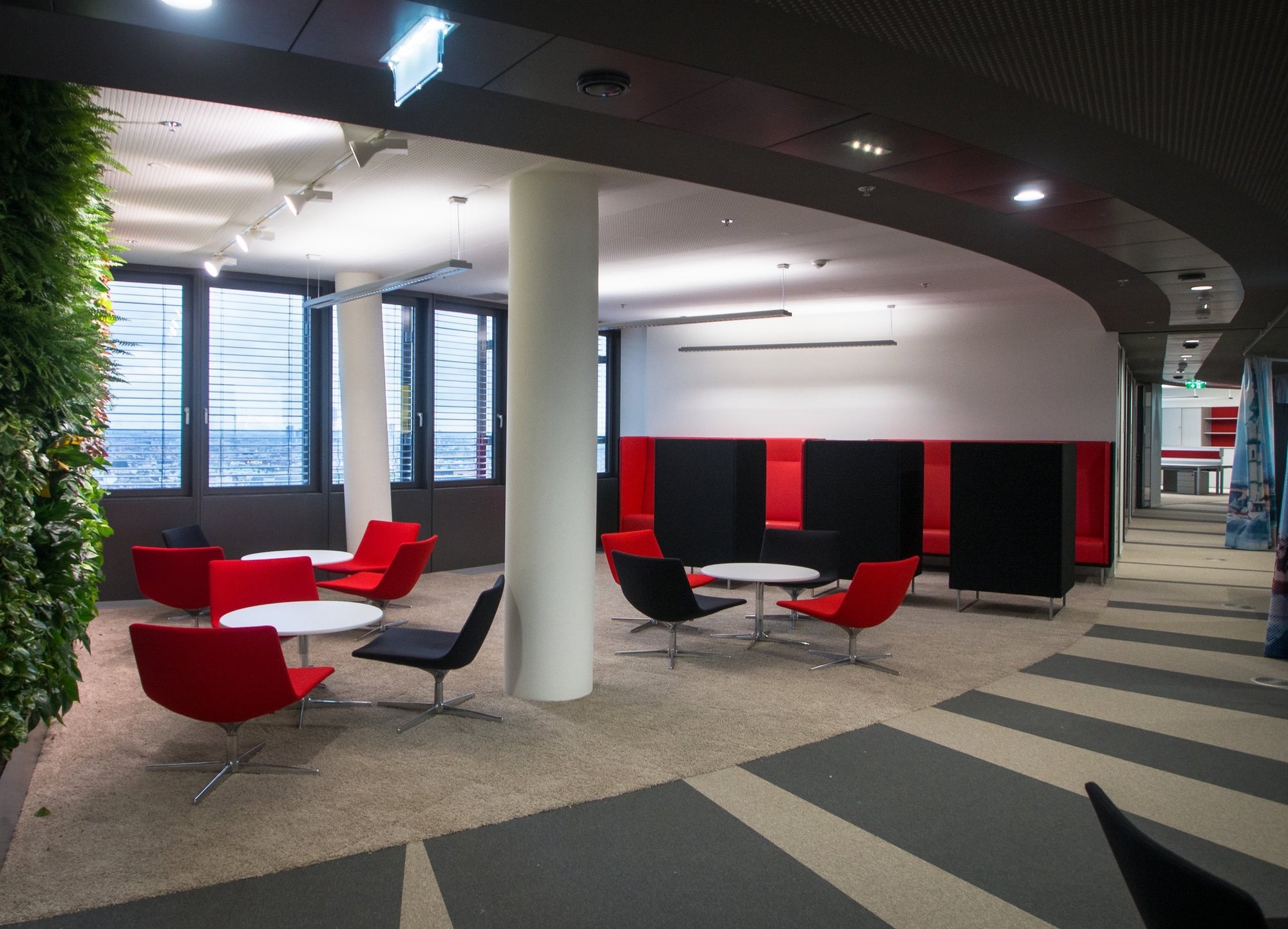 Gallery of ÖBB Headquarter / Zechner & Zechner - 13