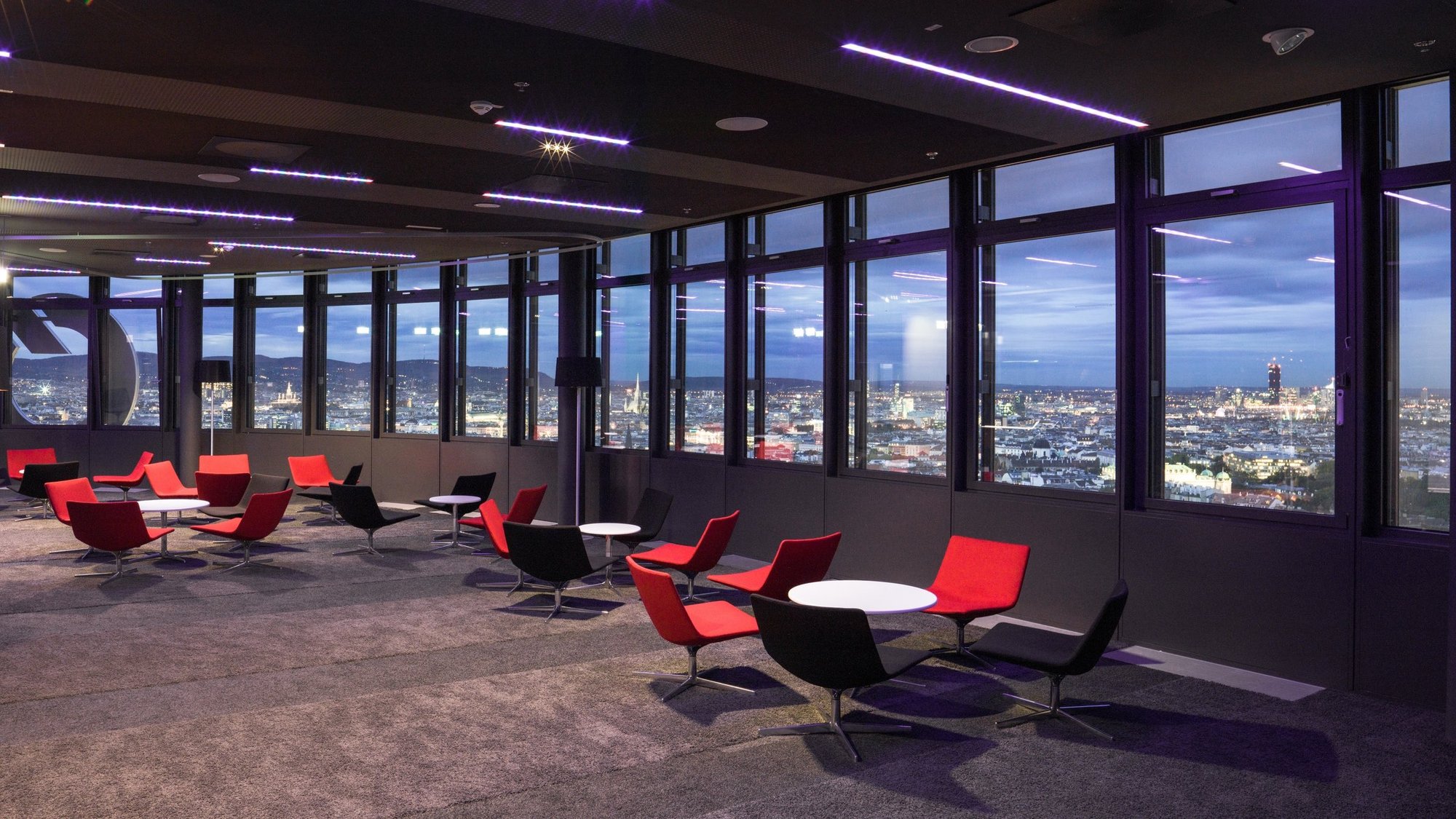 Gallery of ÖBB Headquarter / Zechner & Zechner - 21