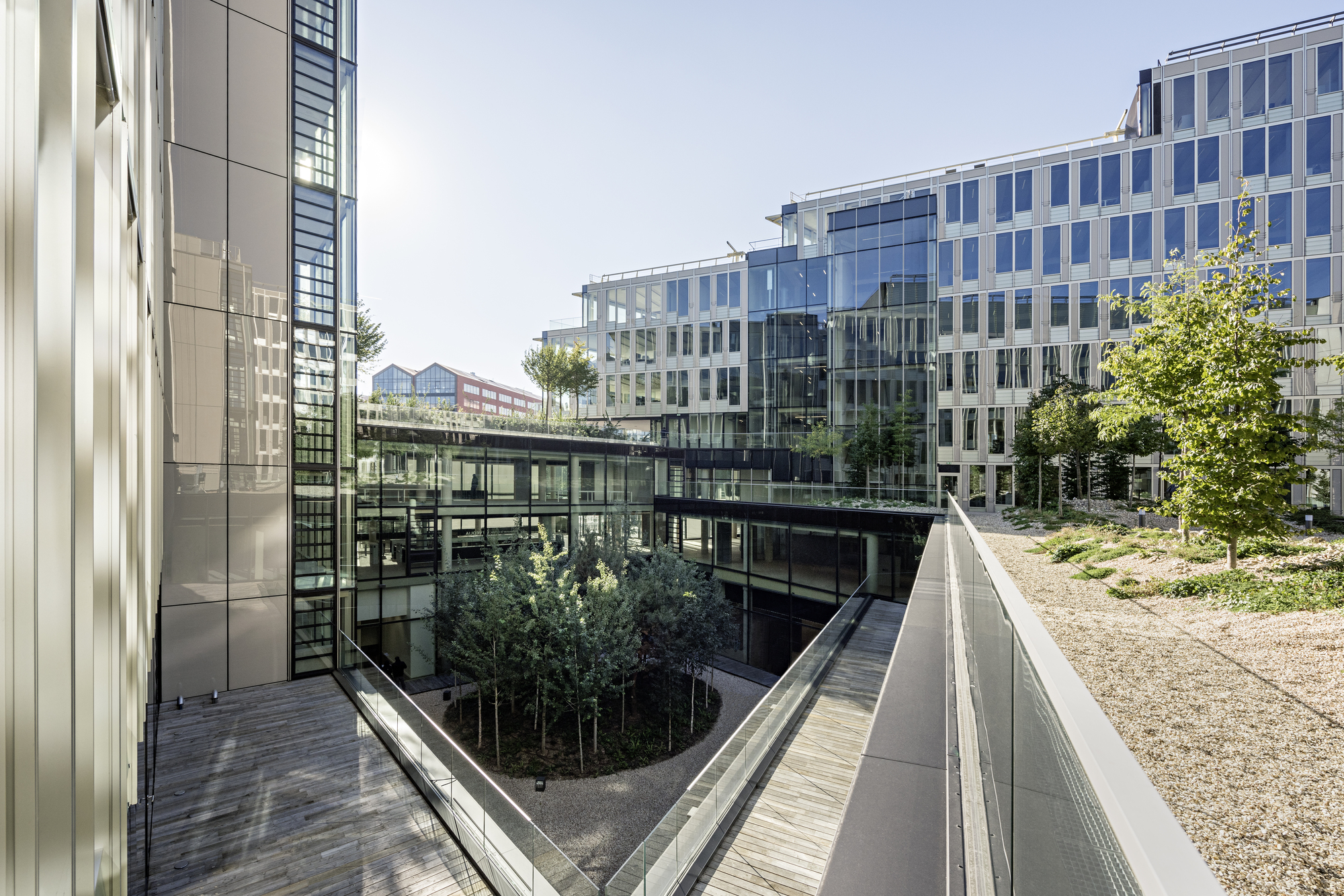 Gallery of VEOLIA Headquarters / Dietmar Feichtinger Architectes - 2