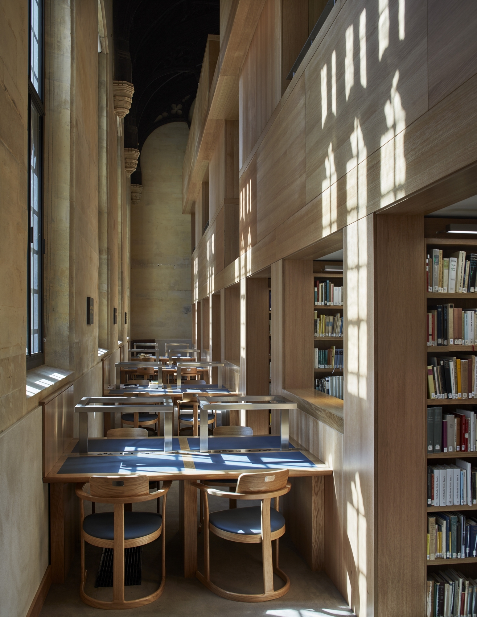 Gallery of Longwall Library - Magdalen College / Wright & Wright ...