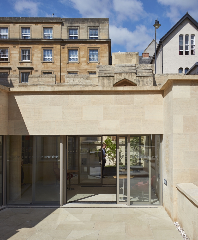 Gallery of Longwall Library - Magdalen College / Wright & Wright ...