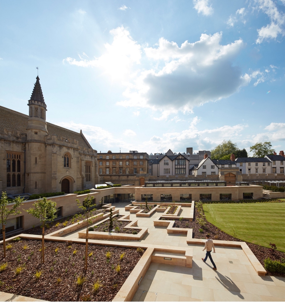 Gallery of Longwall Library - Magdalen College / Wright & Wright ...