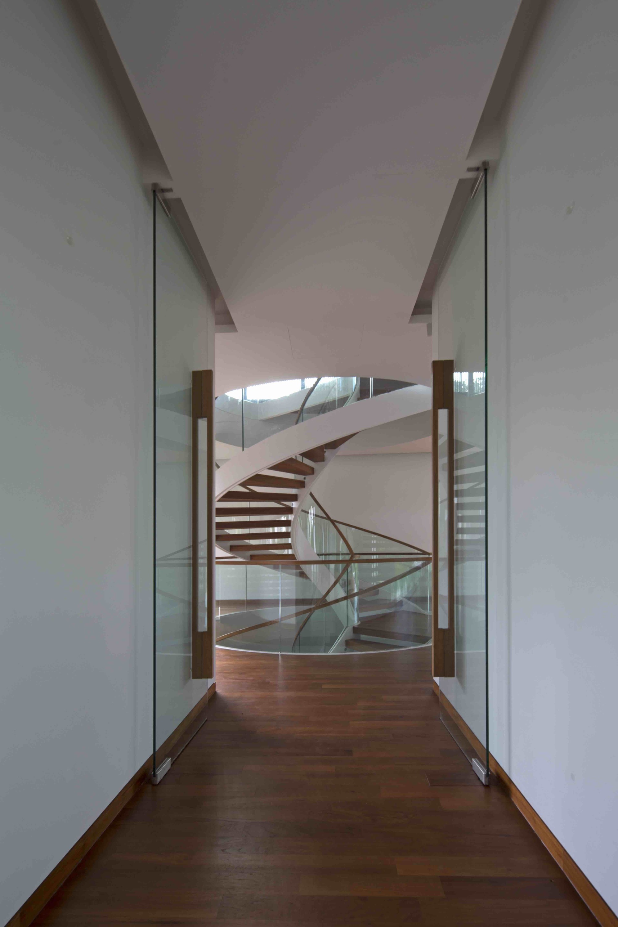 Gallery of See Through House / Wallflower Architecture + Design - 16