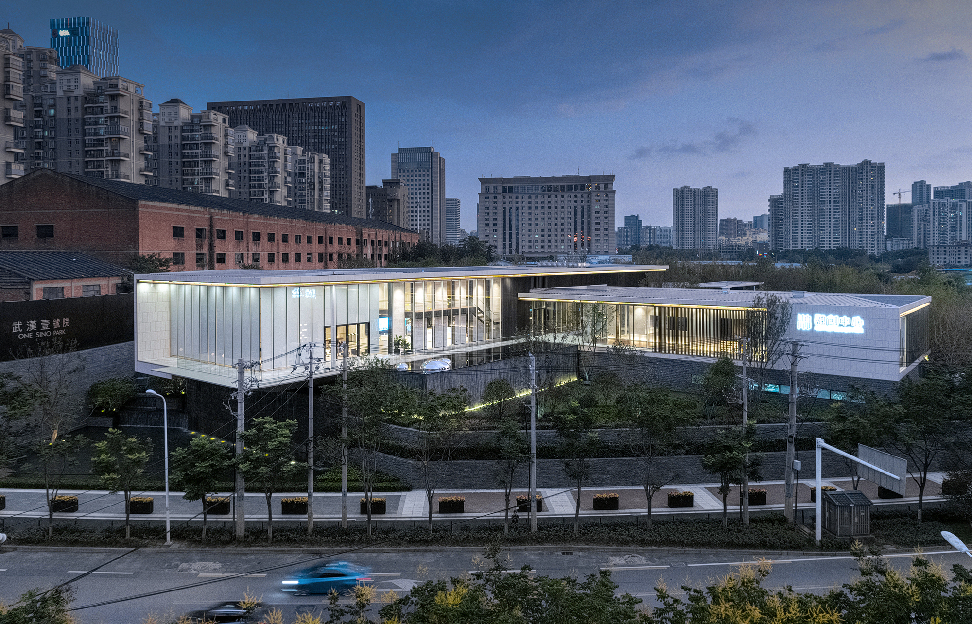 Gallery of Wuhan Financial City No.1 Courtyard Life Experience Center ...