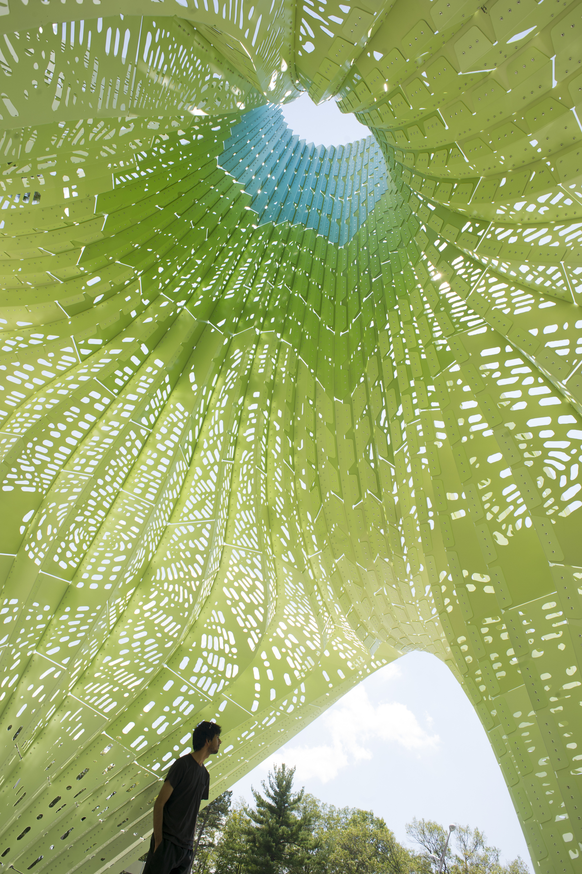 Gallery of HYPARBOLE / MARC FORNES / THEVERYMANY - 11
