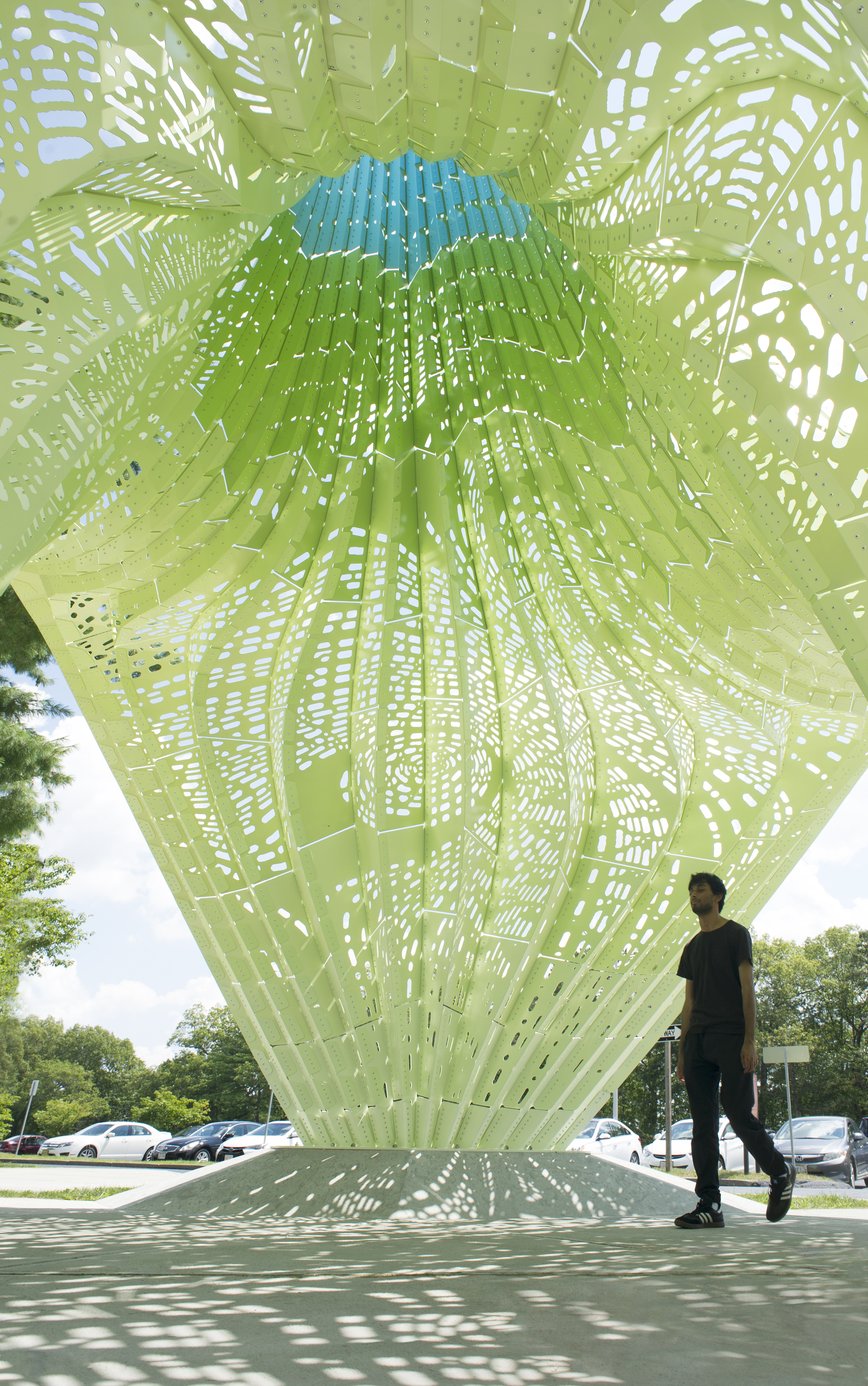 Gallery of HYPARBOLE / MARC FORNES / THEVERYMANY - 12