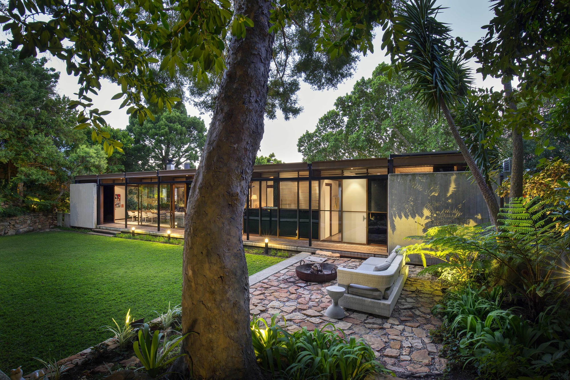 Gallery of Invermark House / SAOTA - 14