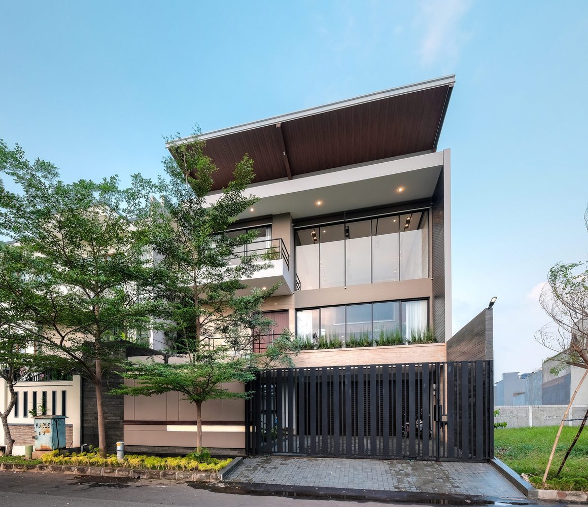 Gallery of R+E House / DP+HS Architects - 10