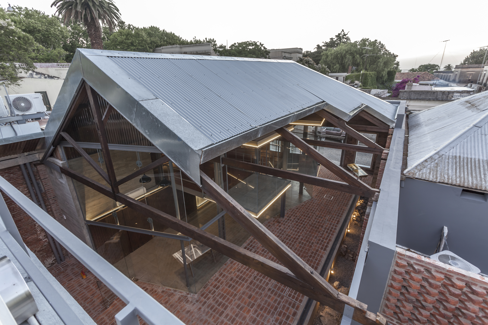 Gallery of Paseo de La Brecha Museum / Frazzi Arquitectos - 3