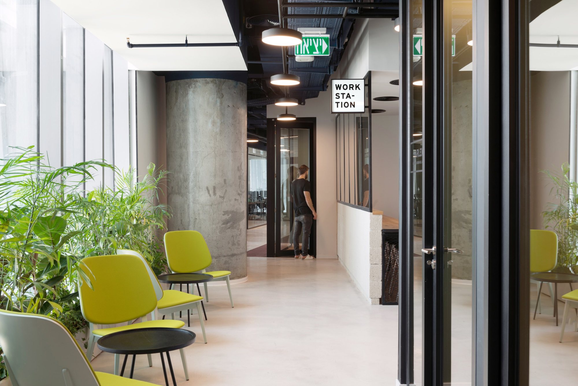 Gallery of IronSource / RUST architects - 21