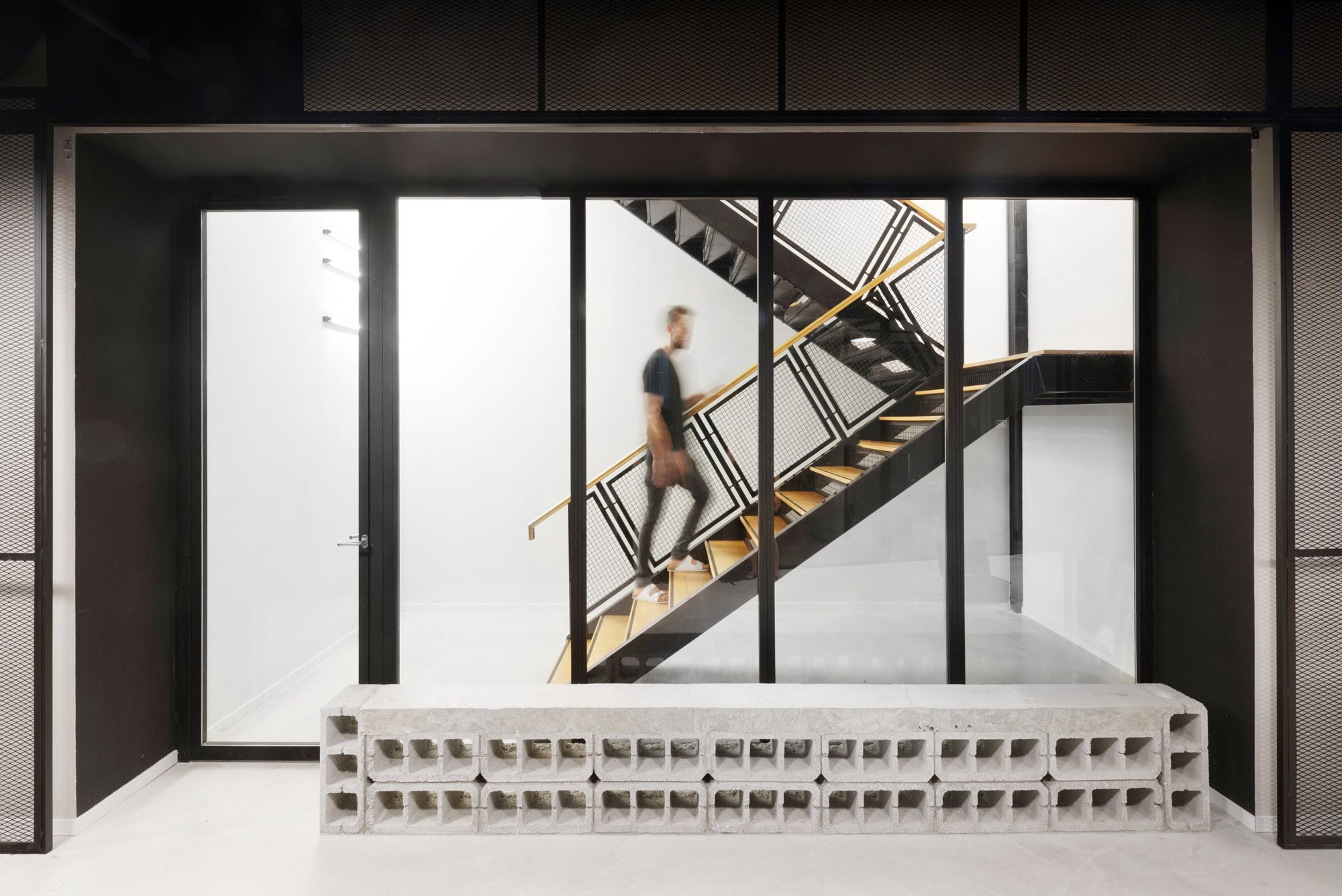 Gallery of IronSource / RUST architects - 5