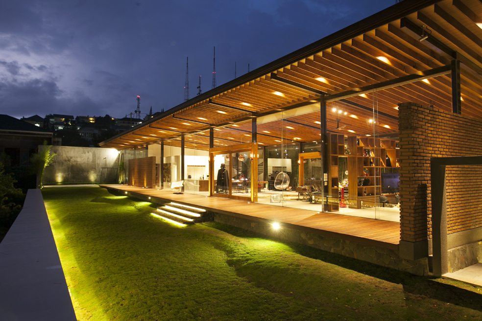 Gallery of REVAHOUSE / MSSM Associates - 17