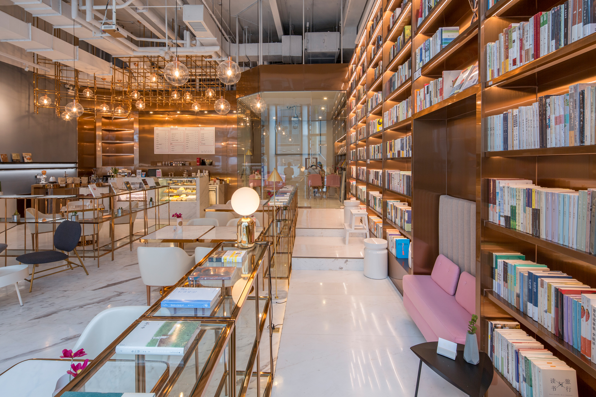 Gallery of Lingers Book Bar / Hejidesign - 6