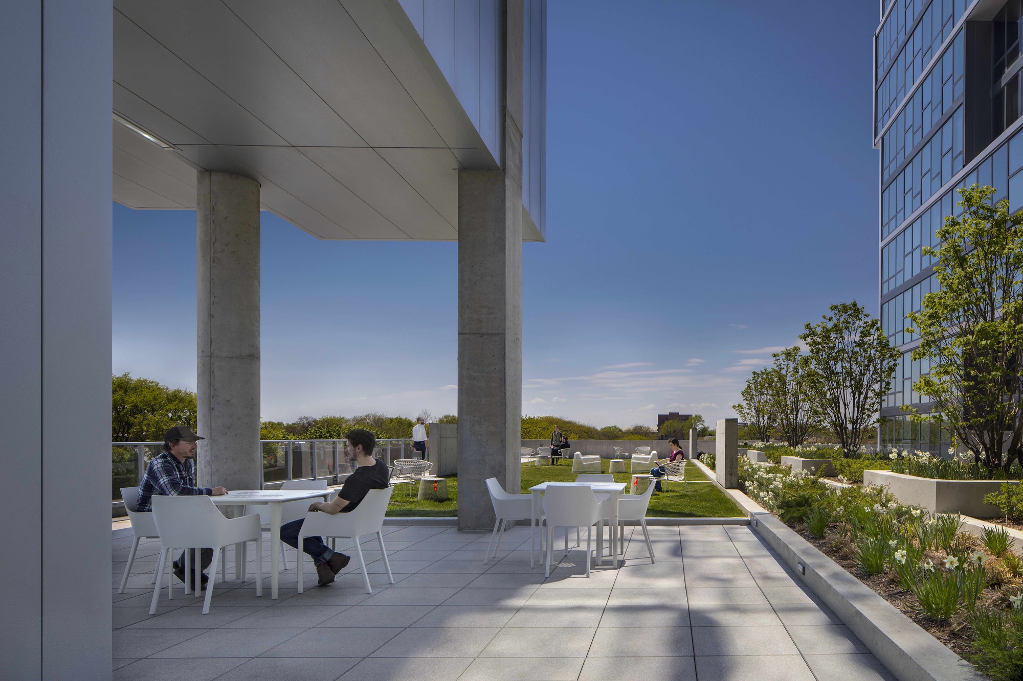 Gallery of Vue53 / Valerio Dewalt Train - 31