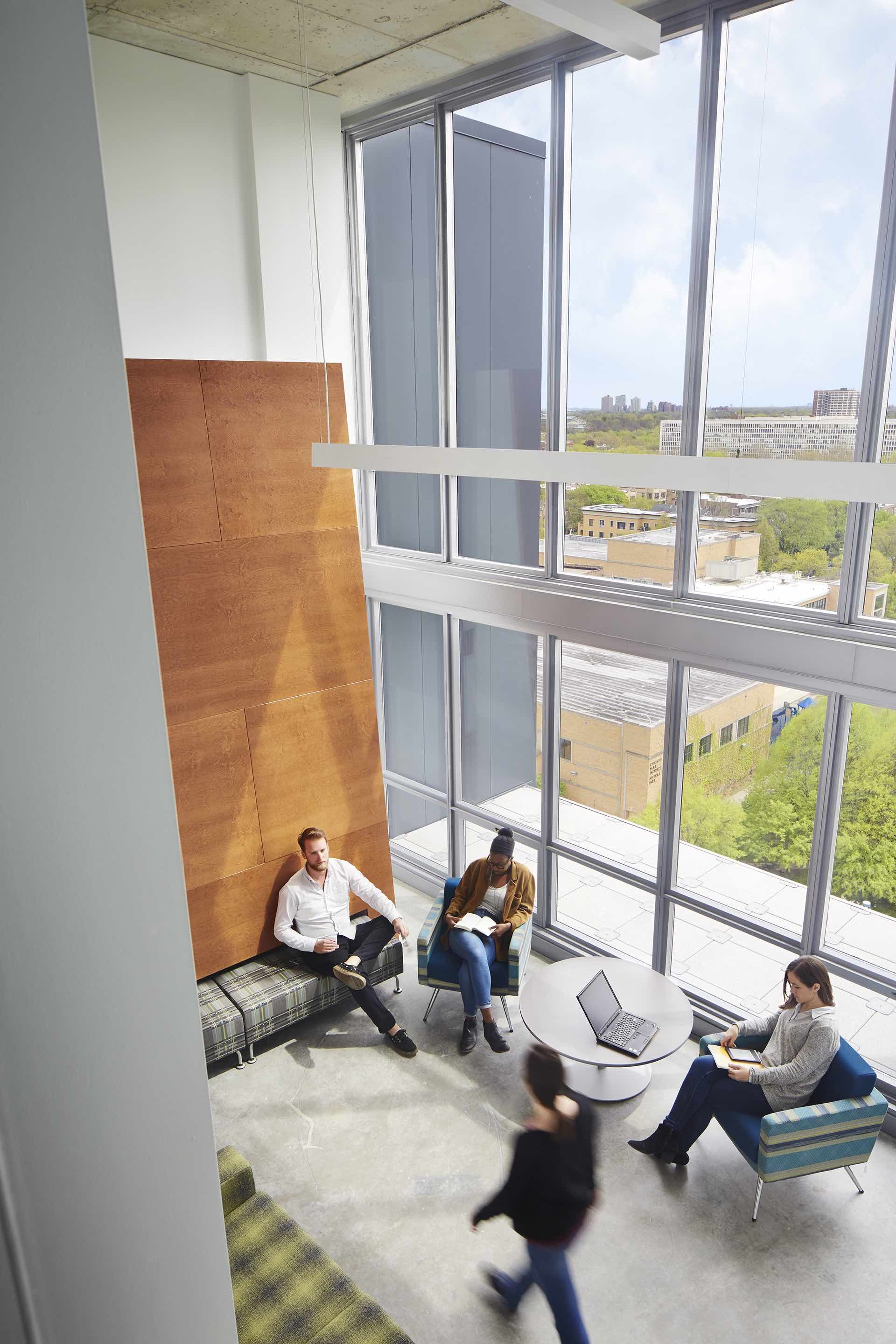 Gallery of Vue53 / Valerio Dewalt Train - 8