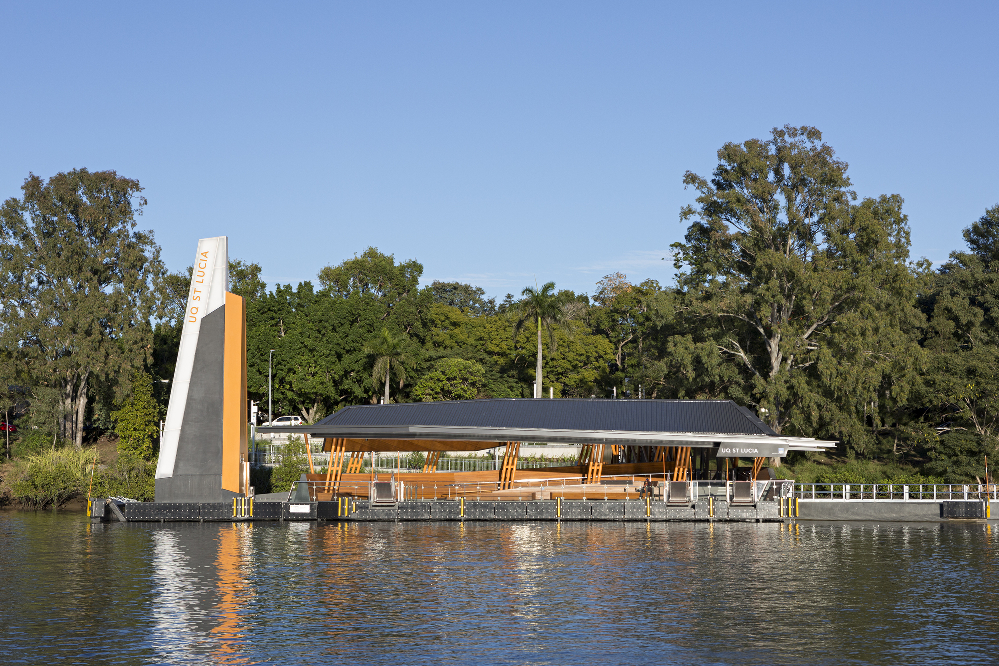 Gallery of Brisbane Ferry Terminals / Cox Architecture - 19