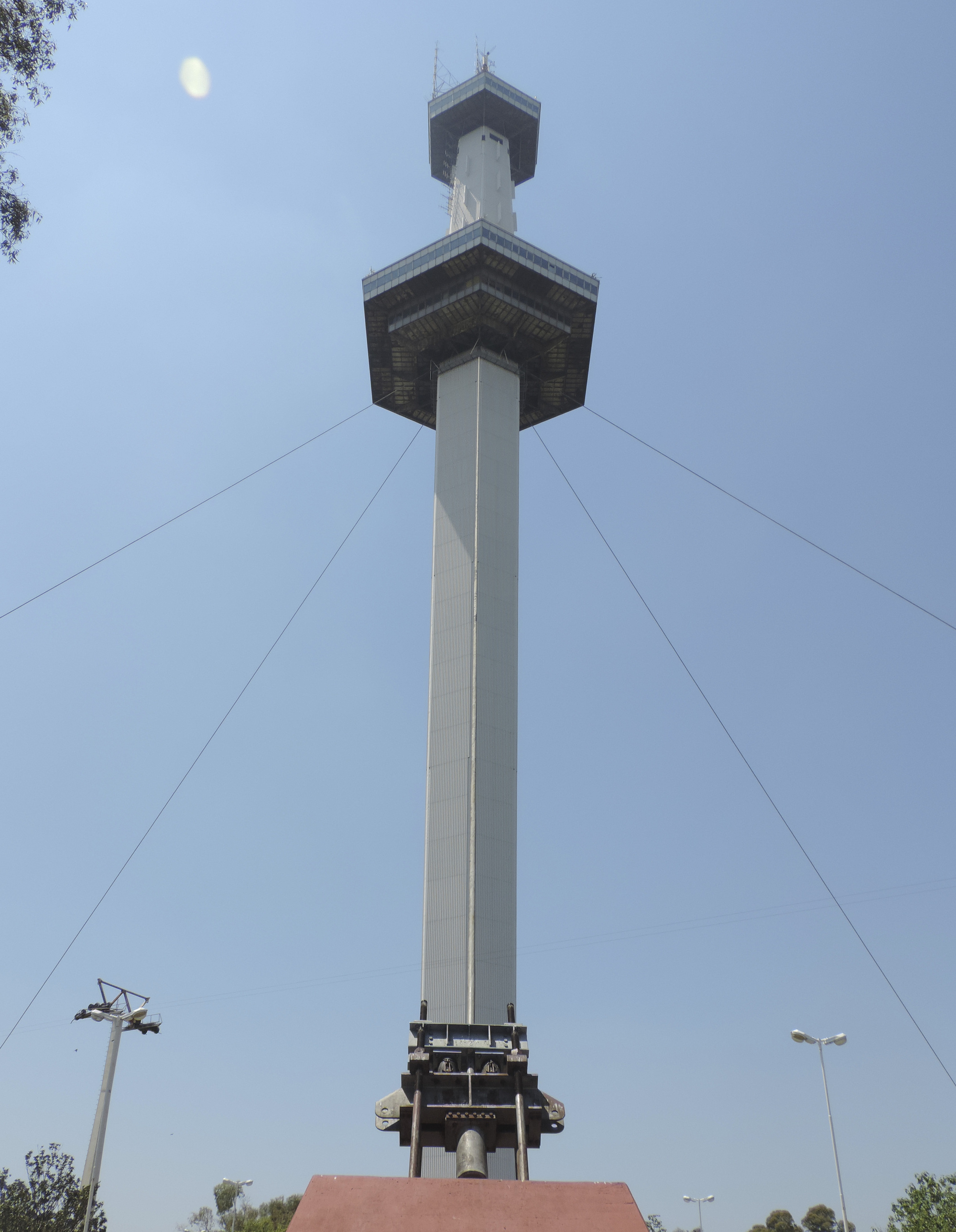 Galería de Torre Espacial: una perspectiva estructural en el sur de ...