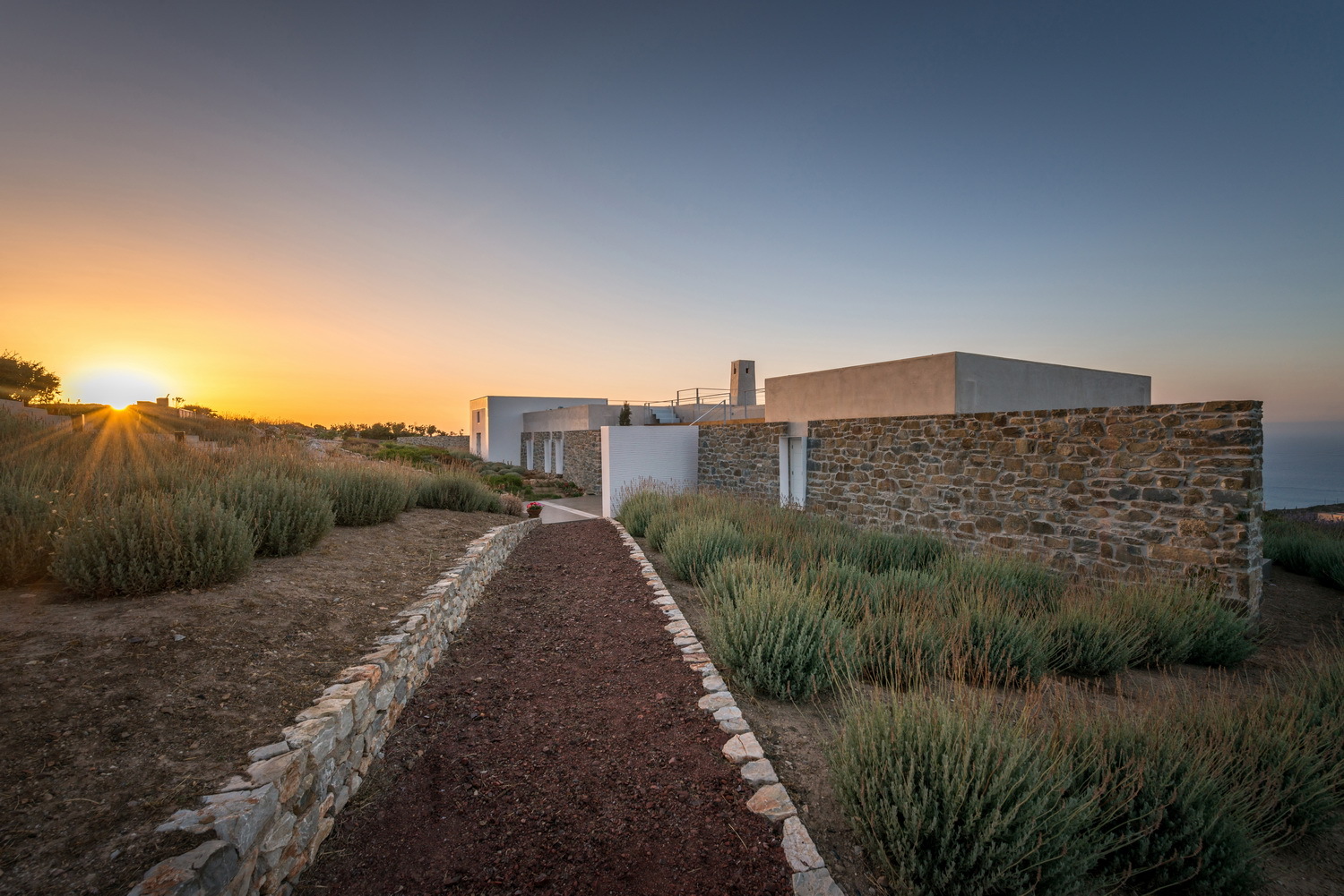 Gallery of Clover House / R.C.TECH - 7