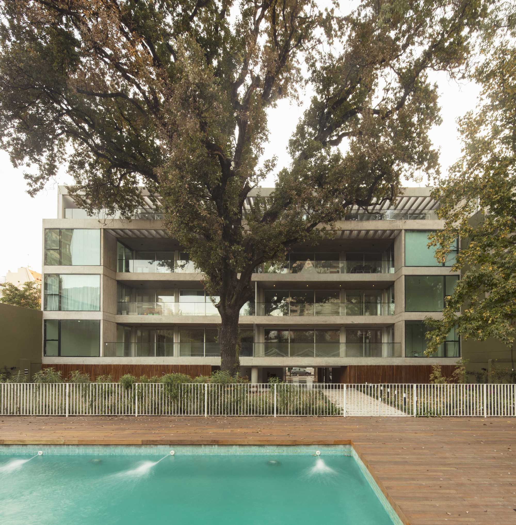 Galería de Edificio Enrique Martínez / Proyecto C - 10