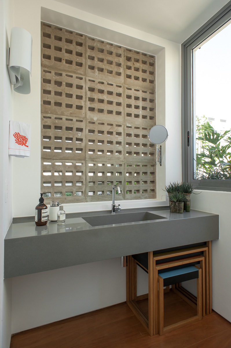 Galeria de Apartamento Lobo / SAO Arquitetura - 15