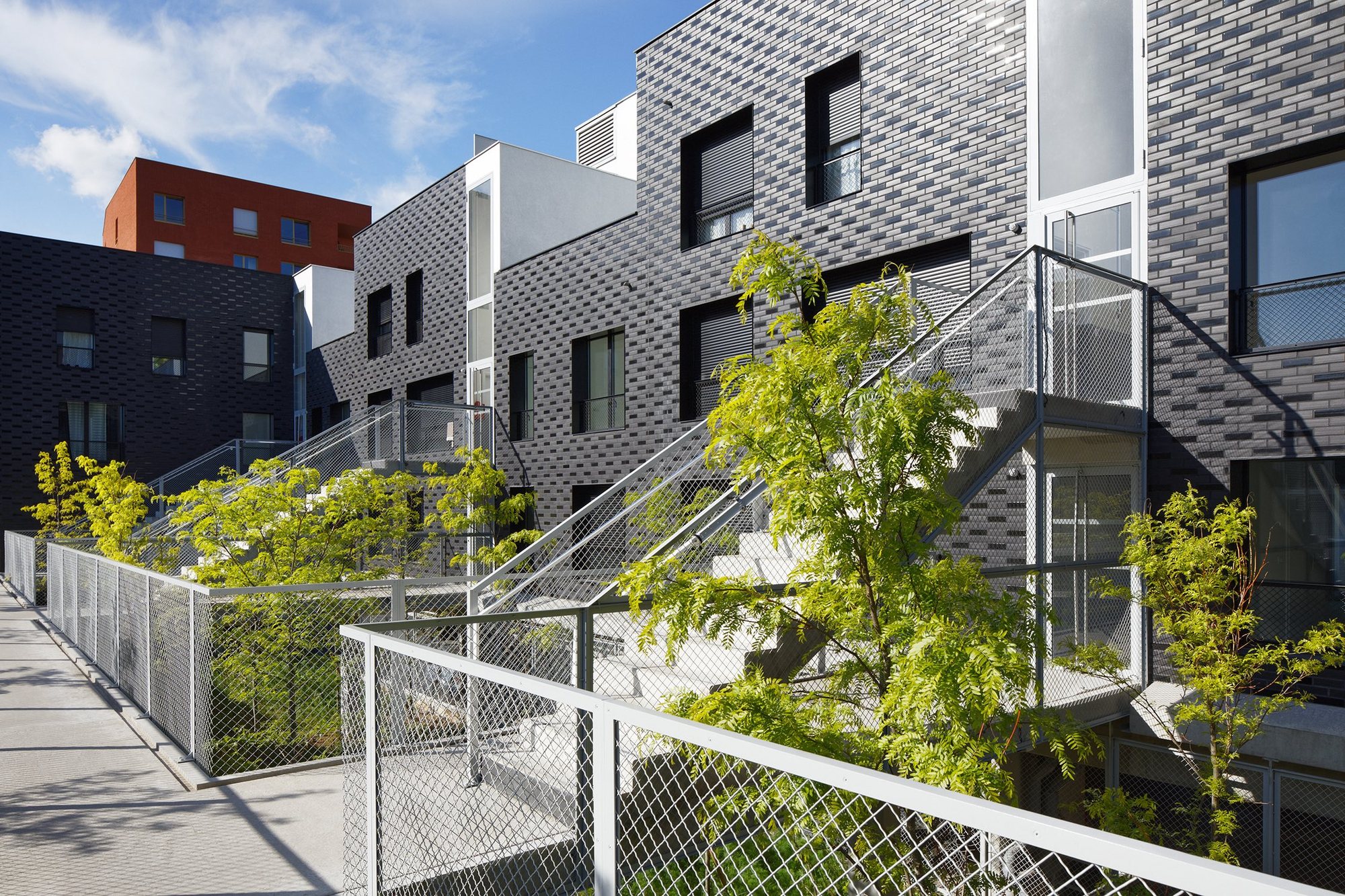Gallery of Social Housing /Atelier du Pont - 5