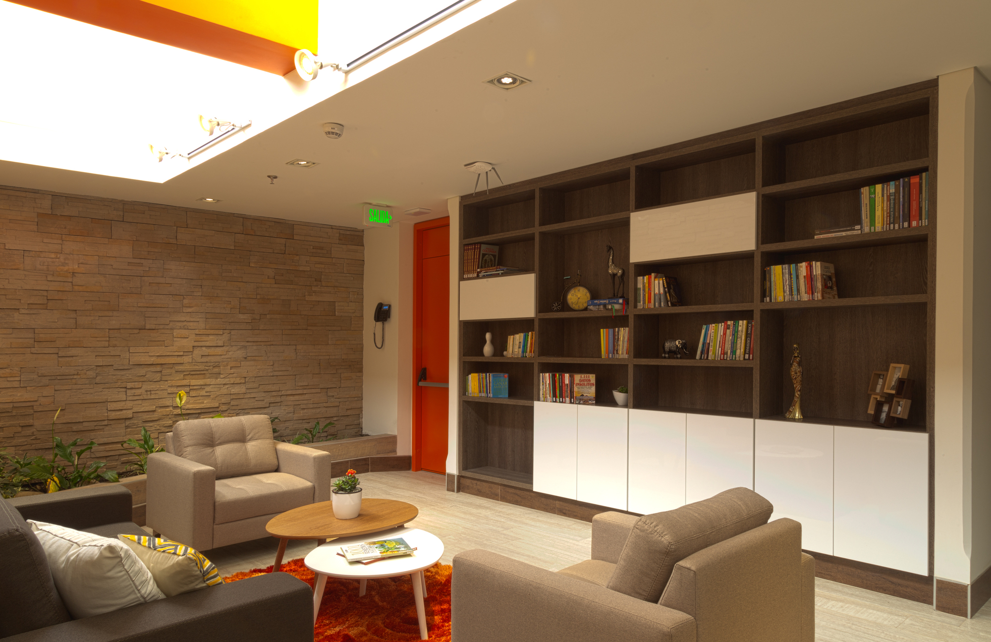 Gallery of HG - Gerontological Home / R+B Diseño Experimental - 5