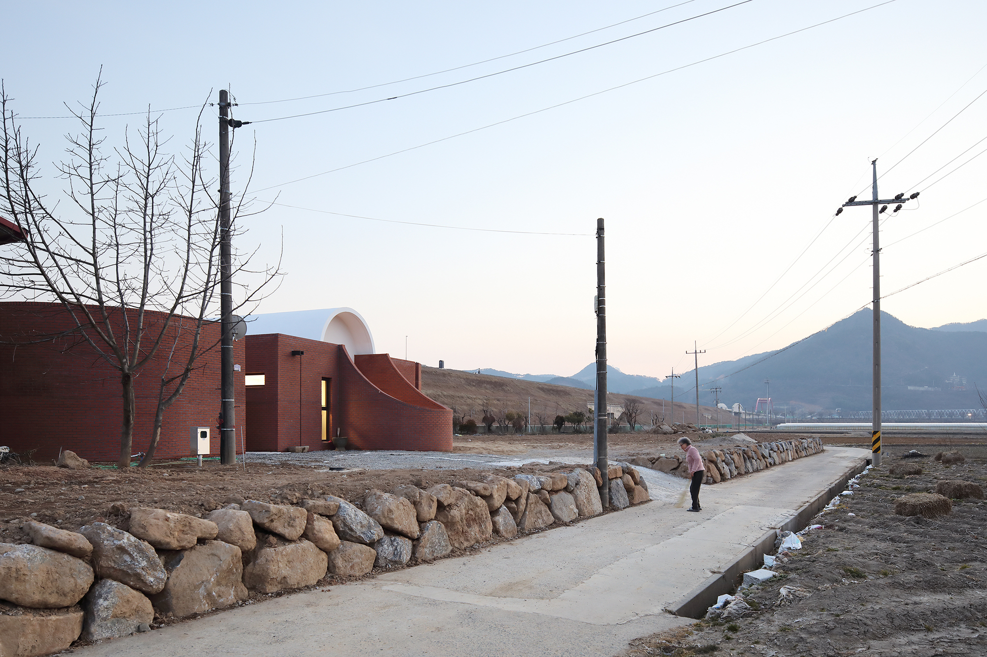 Gallery of The Vault House / OBBA - 13