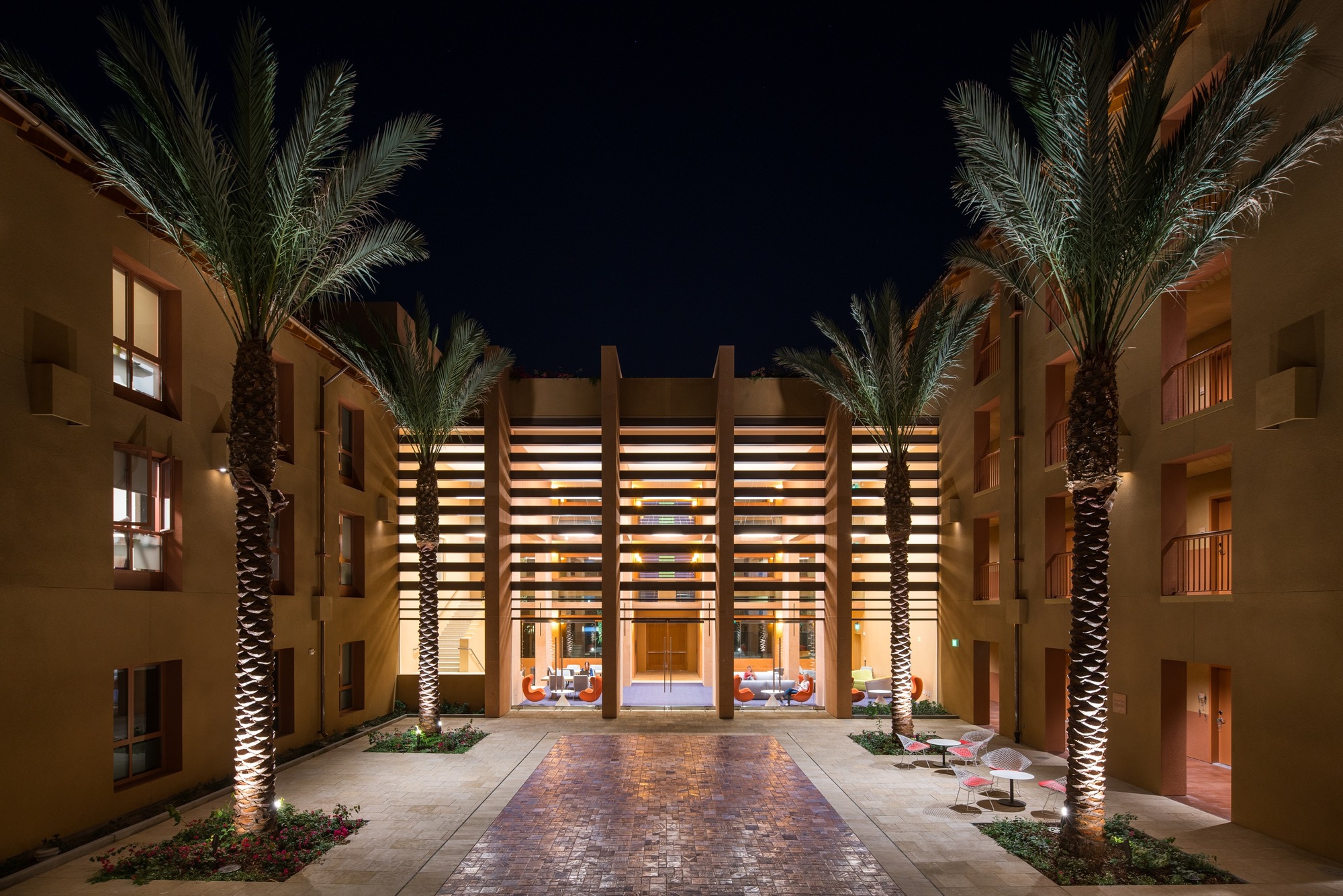 Gallery of Highland Hall Residences Stanford University / LEGORRETA - 19