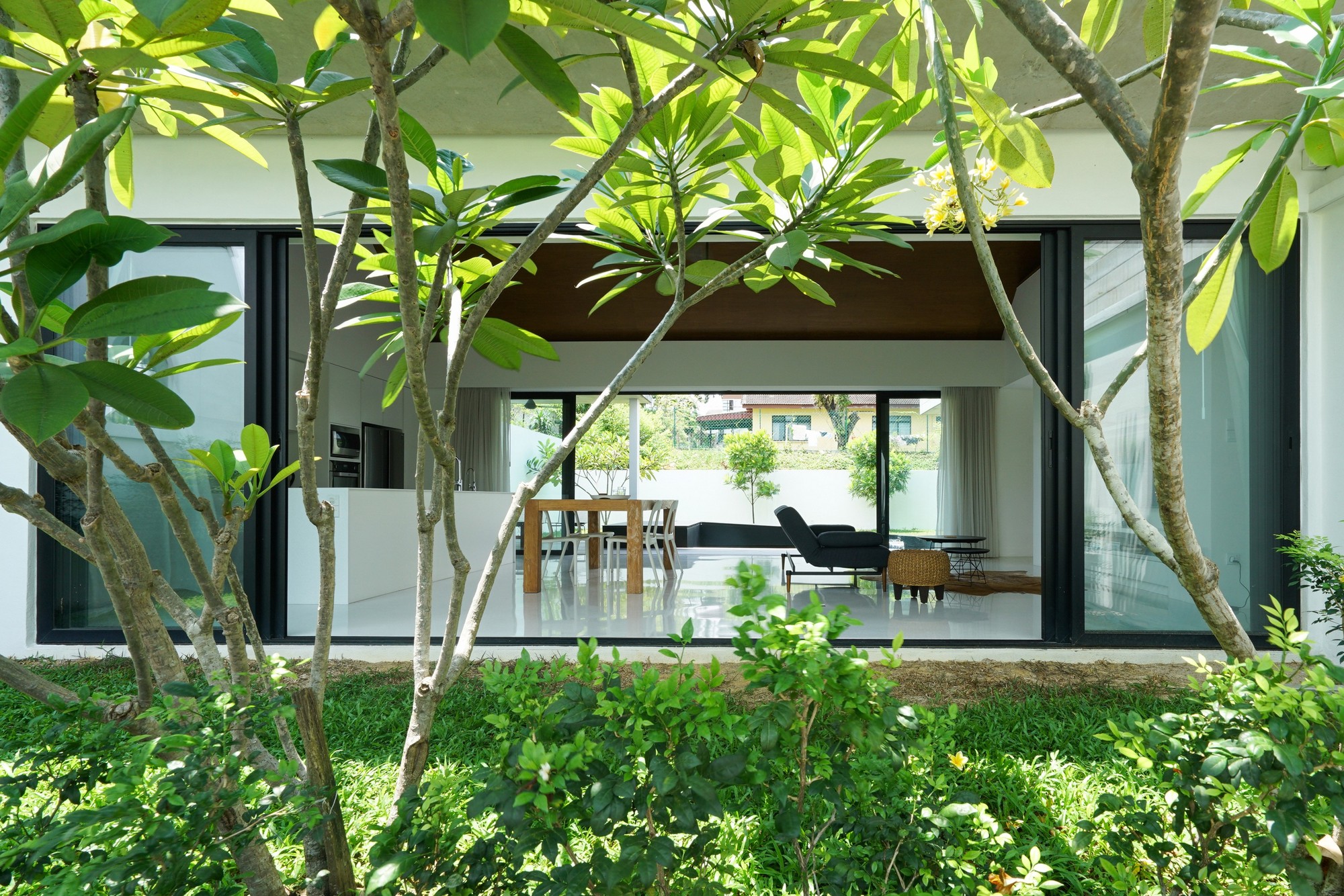Gallery of Knikno House / Fabian Tan Architect - 16