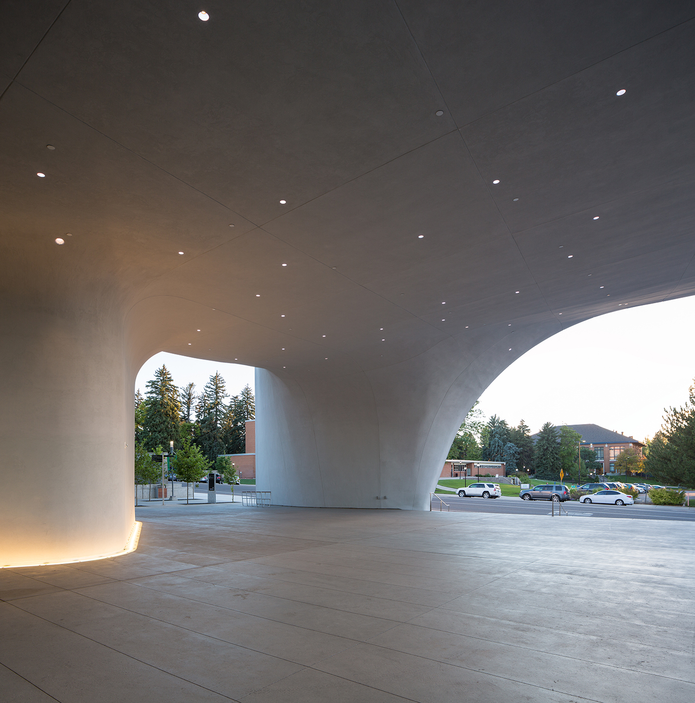 Gallery of Sorenson Center For The Arts / Brooks + Scarpa Architects - 5