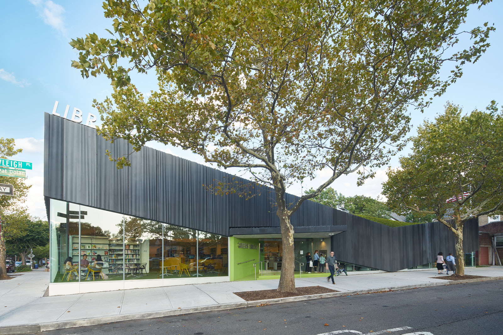 Gallery of Kew Gardens Hills Library / WORKac - 19