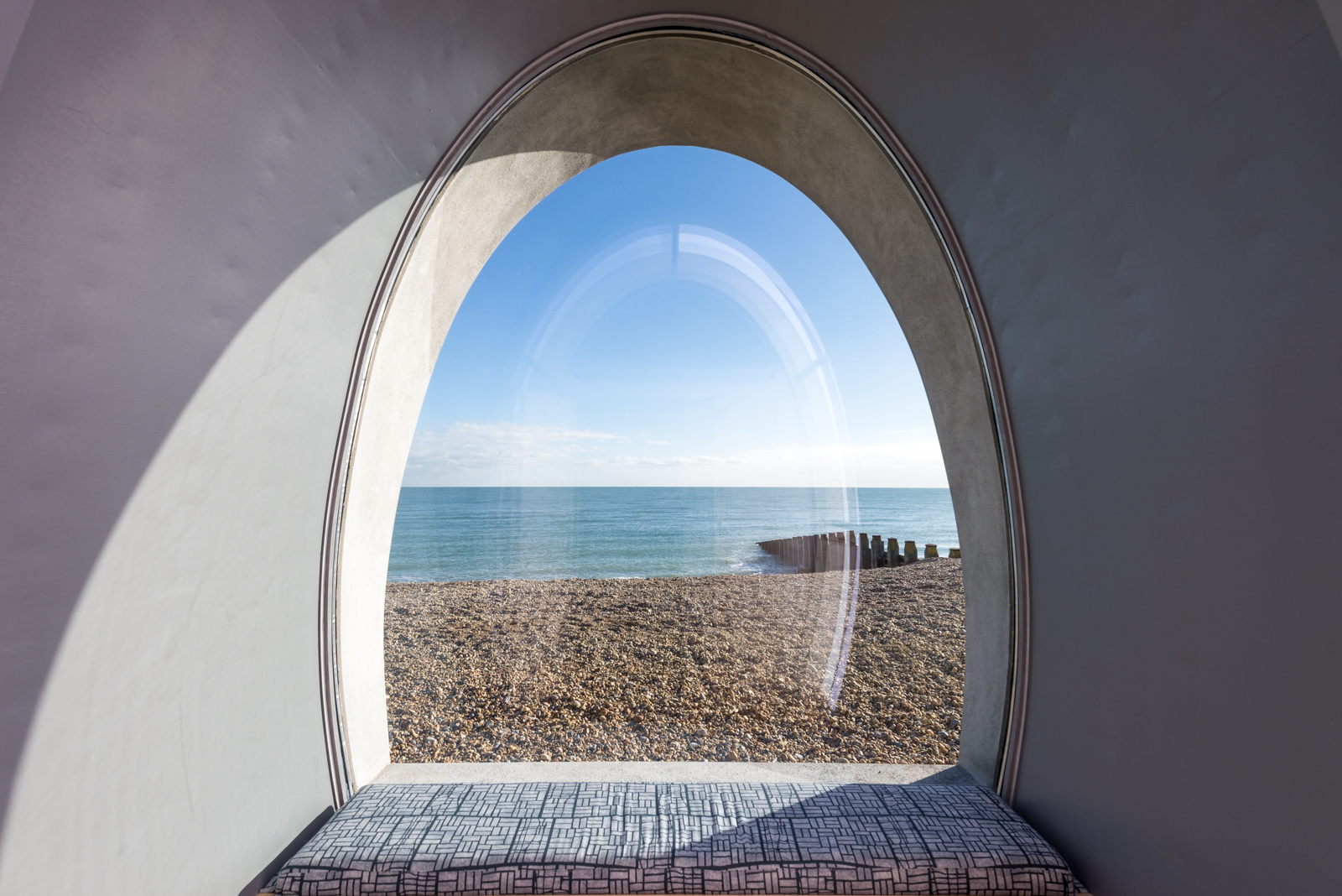 Gallery of Spy Glass / JaK Studio - 3