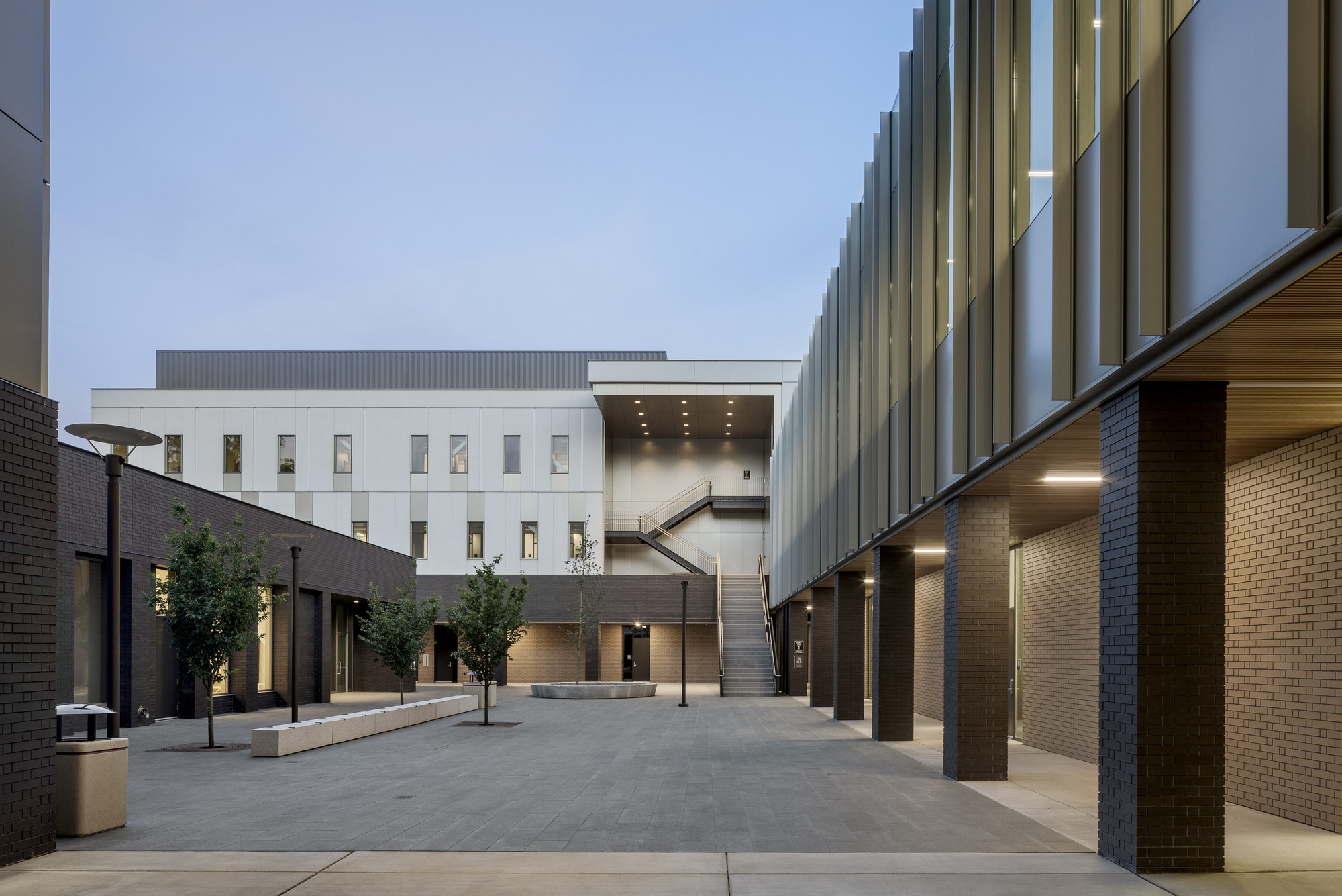 Gallery of Chico State Arts & Humanities Building / WRNS Studio - 8