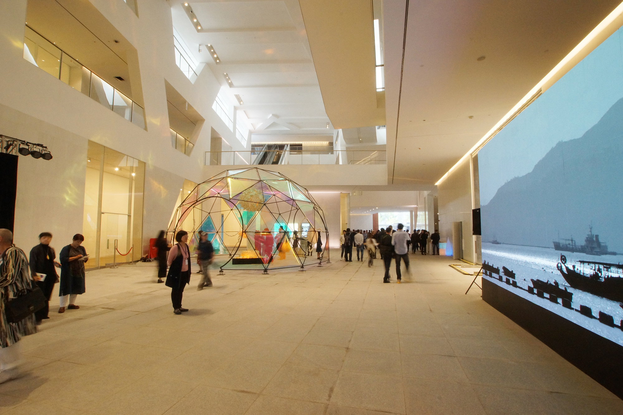 Galería de Centro de Arte y Cultura del Mundo Marino de Shenzhen / Maki ...