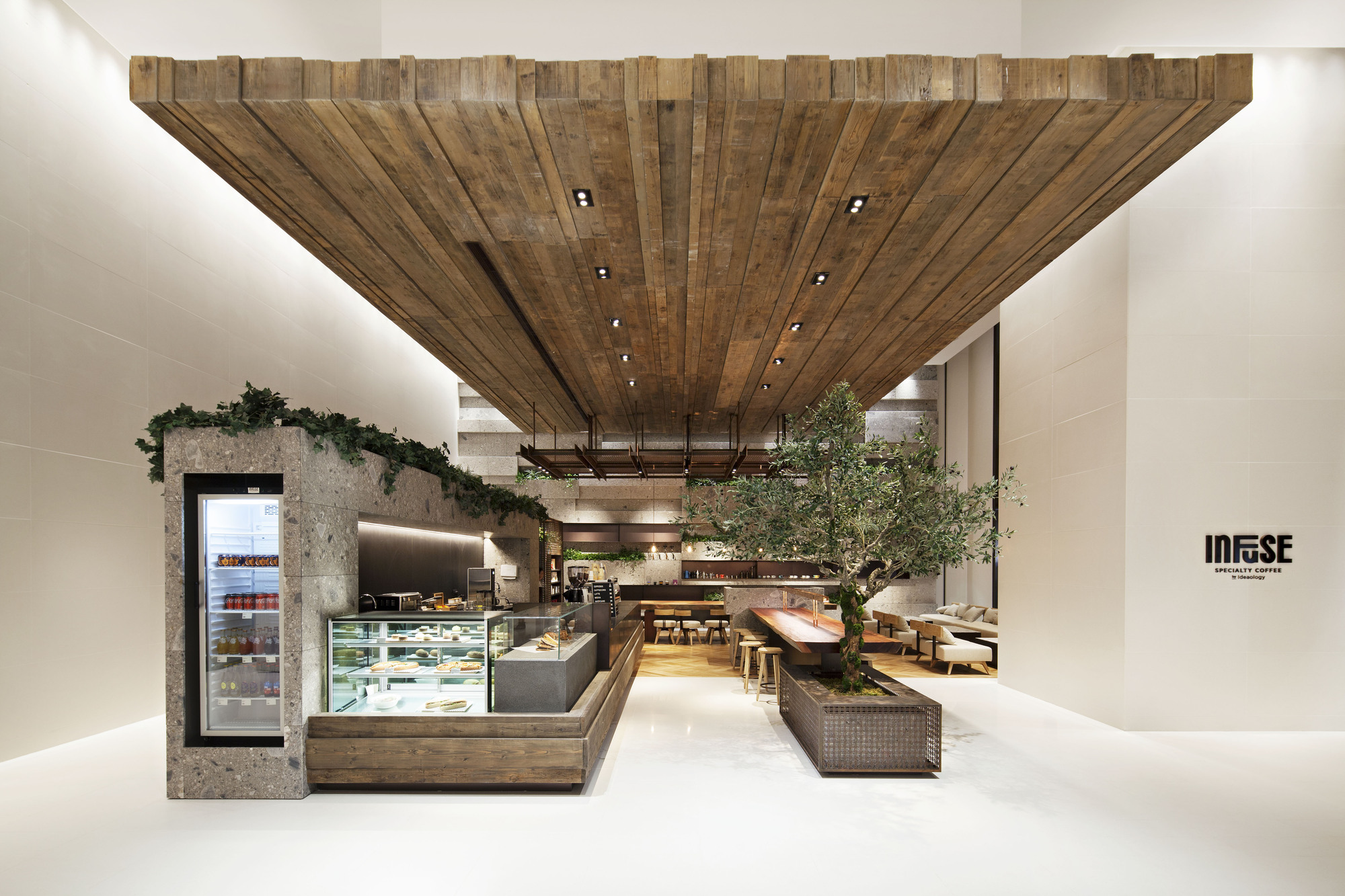 画廊 香港维多利亚港 K11 Atelier 综合体 / KPF - 17