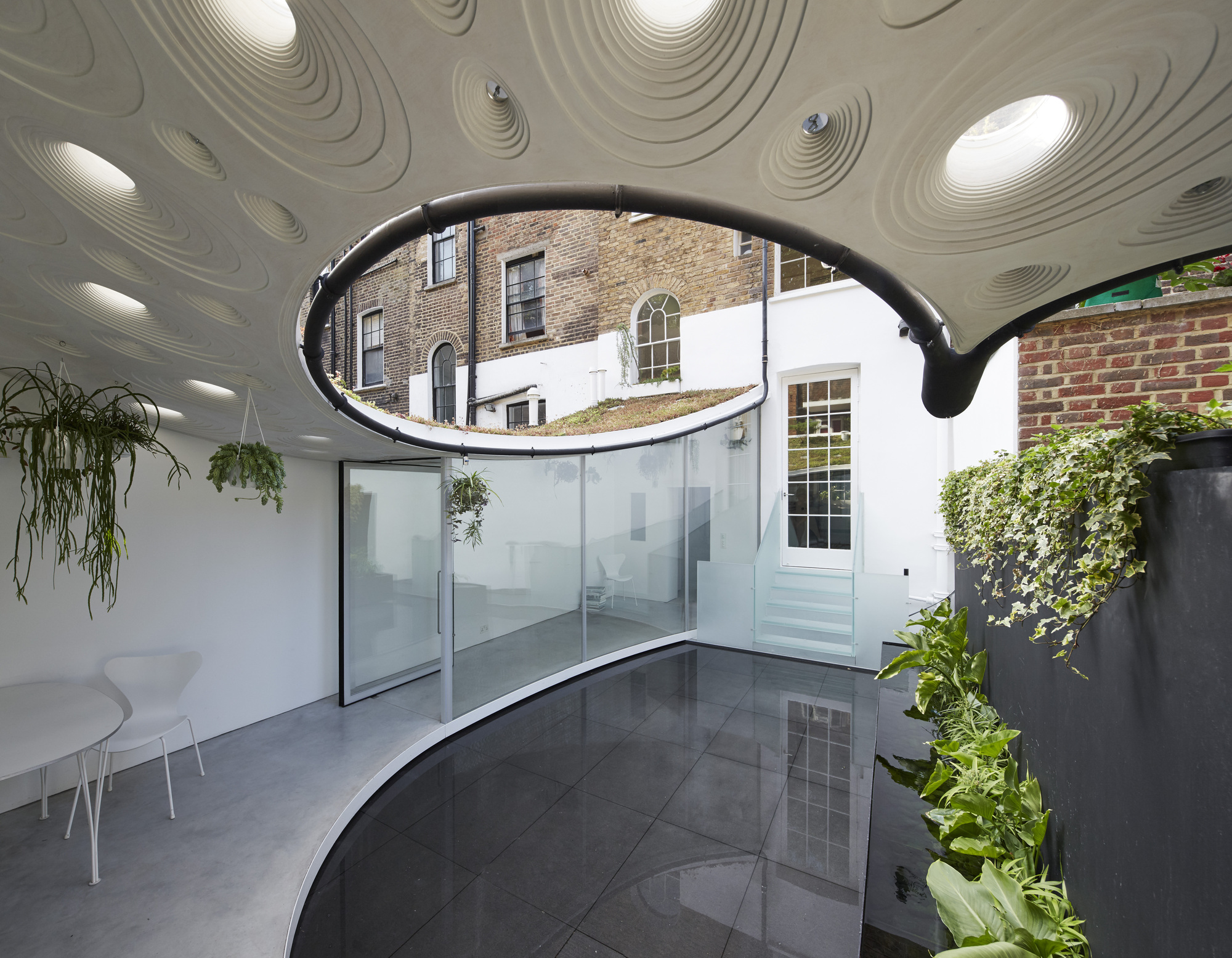 Gallery of Sun Rain Room / Tonkin Liu - 20