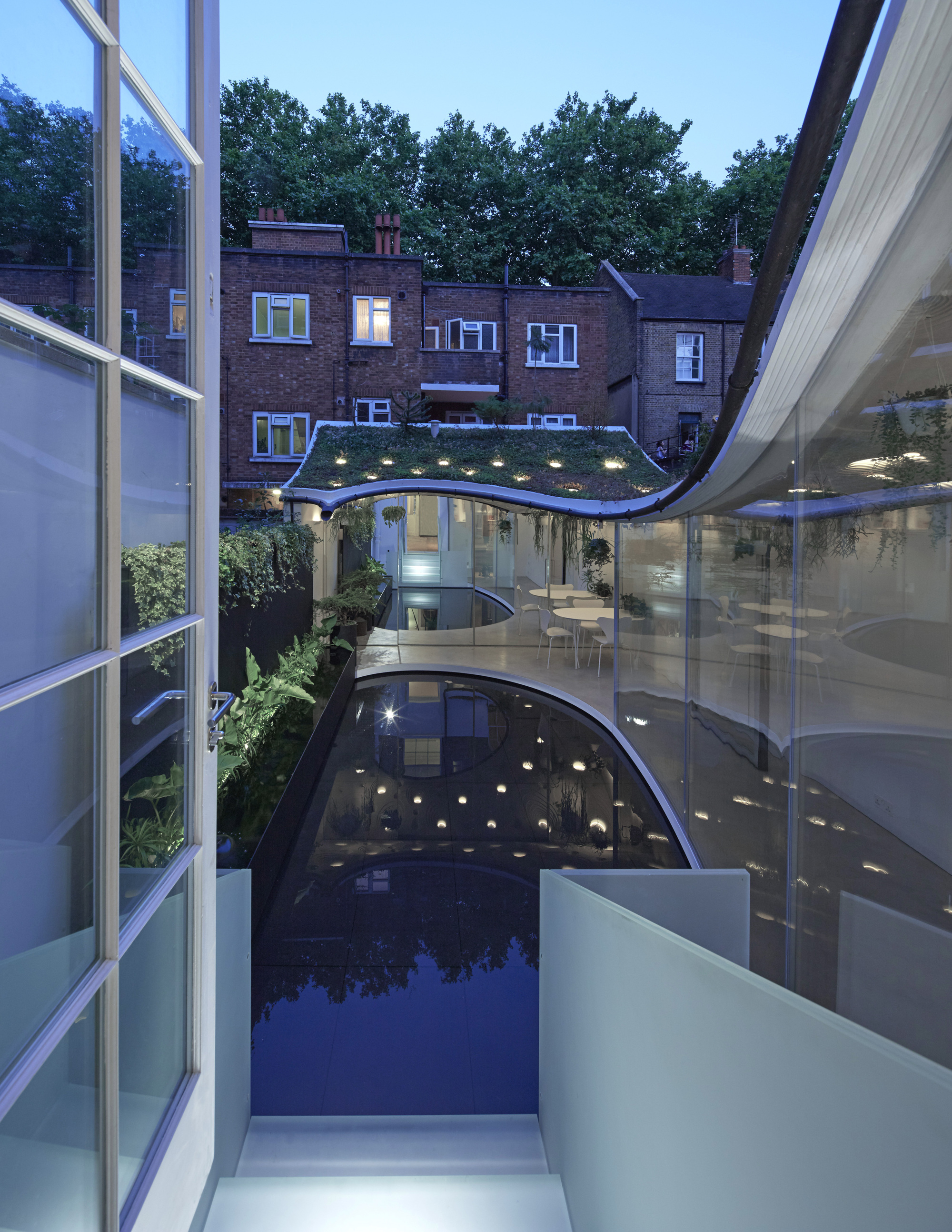 Gallery of Sun Rain Room / Tonkin Liu - 21