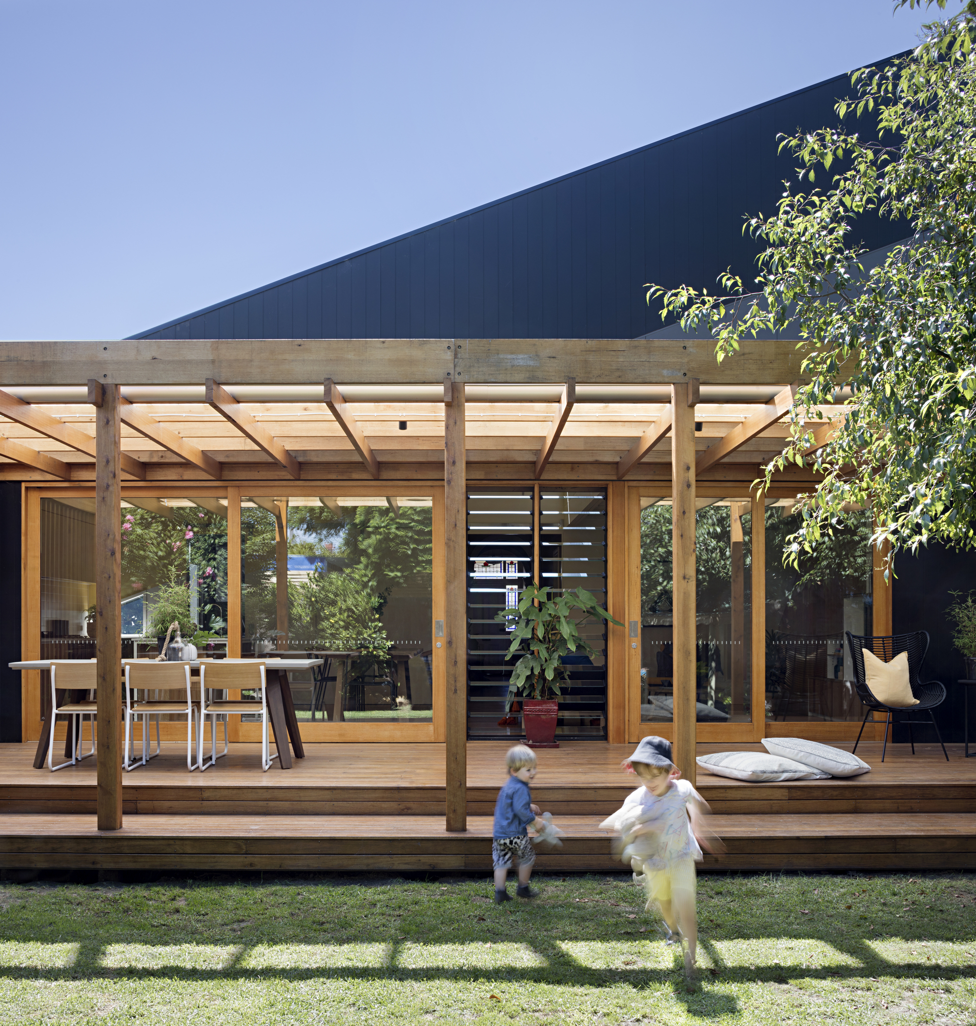 Gallery of Joyful House / Mihaly Slocombe - 4