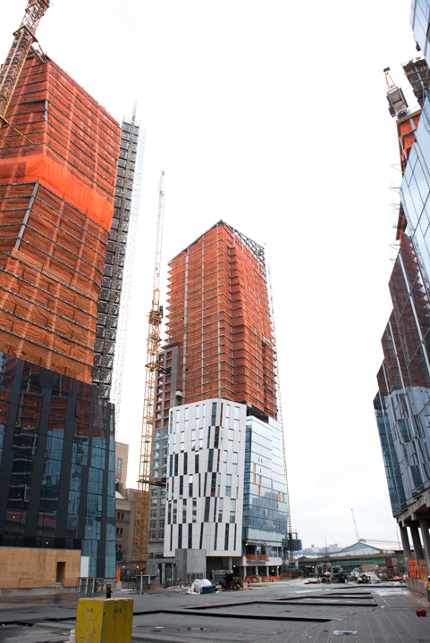 Gallery of NYC's Waterline Square Tops Out With Towers by Meier, Viñoly ...